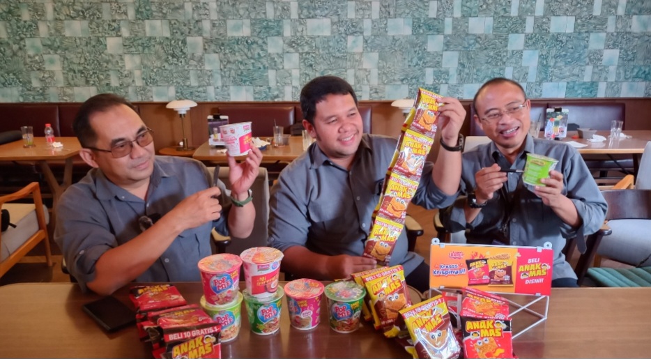 Indofood Luncurkan Produk Baru Mie Snack Anak Mas dan Pop Mie Goreng ...