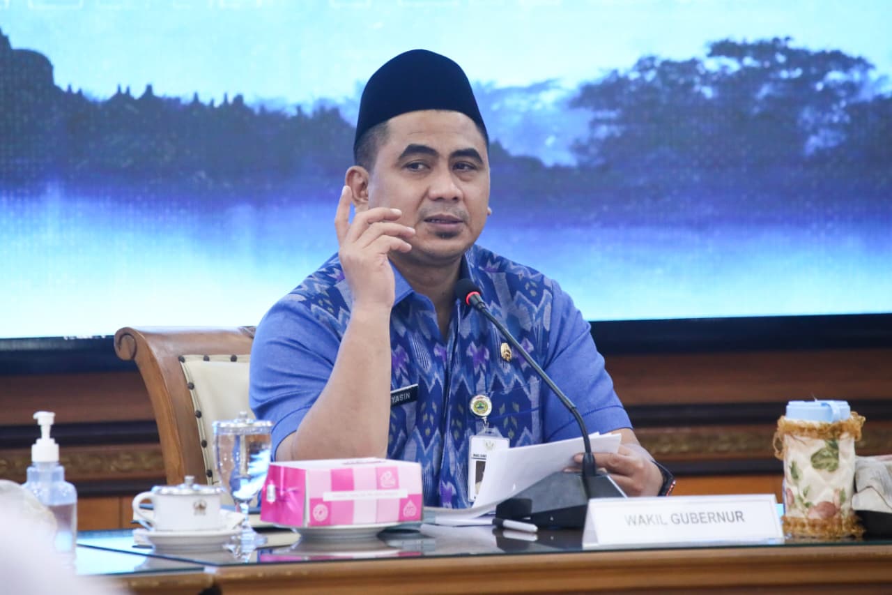 Tanggul Laut Berbasis Alam: Usulan Hybrid Sea Wall Jateng Dapat Restu ...